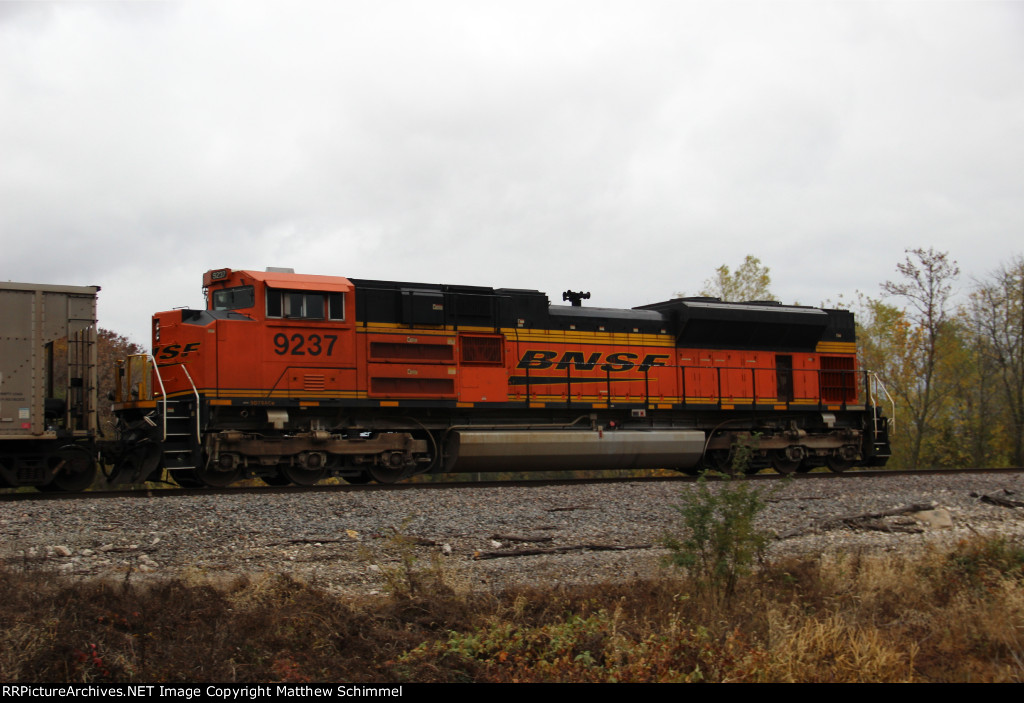 BNSF 9237 - DPU